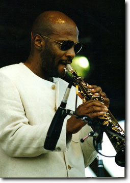 GEORGE HOWARD BIOGRAPHY